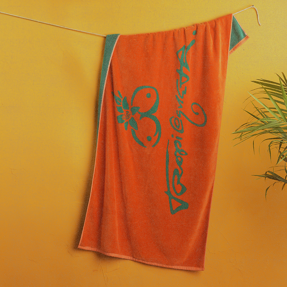 Tropicoqueta Towel - Karol G Official Store